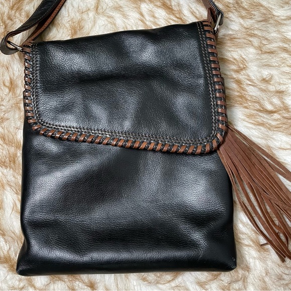 Ili | Bags | Ili New York Genuine Leather Large Crossbody | Poshmark